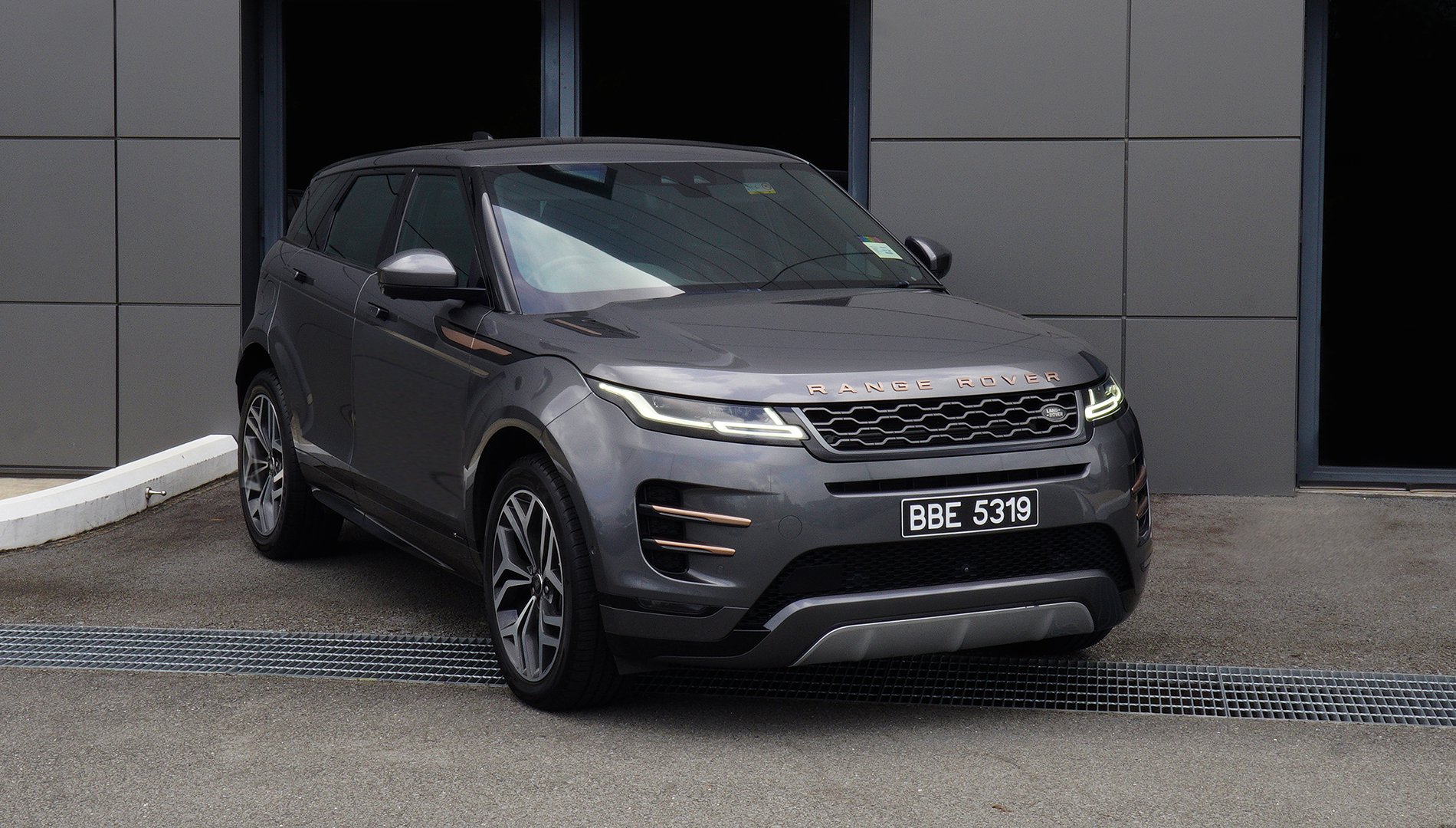 2020 Approved Land Rover Range Rover Evoque Corris Grey P249 AWD ...