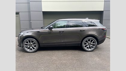 KÉSZLETEN LÉVŐ JÁRMŰVEK | Land Rover Magyarország