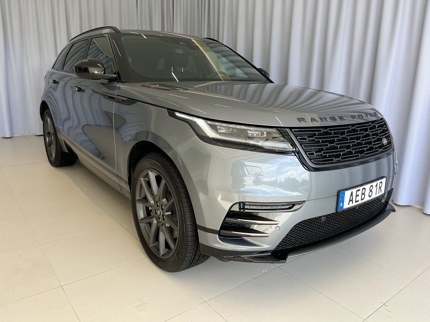 2024 Ny Land Rover Range Rover Velar Eiger Grey AWD P400e Dynamic SE