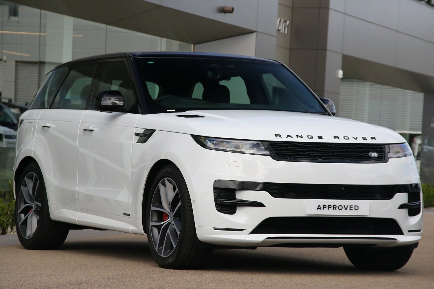 2024 Approved Land Rover Range Rover Sport Fuji White Range Rover Sport ...