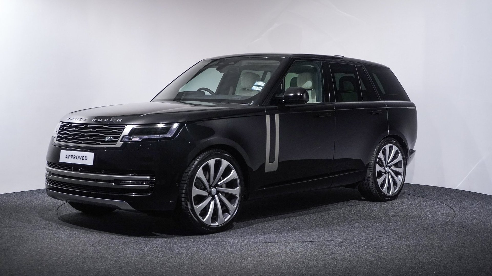 2024 Approved Land Rover Range Rover BLACK D350 HSE