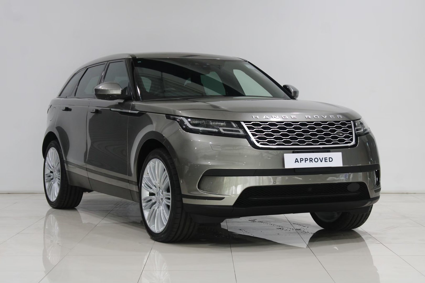 2017 อนุมัติ Land Rover Range Rover Velar Silicon Silver Hse 2.0 Diesel ...
