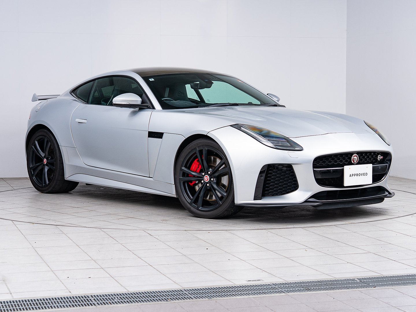 2018 認定中古車 Jaguar F-Type Indus Silver 5L AJ133G2 P8 S/C SV SVR