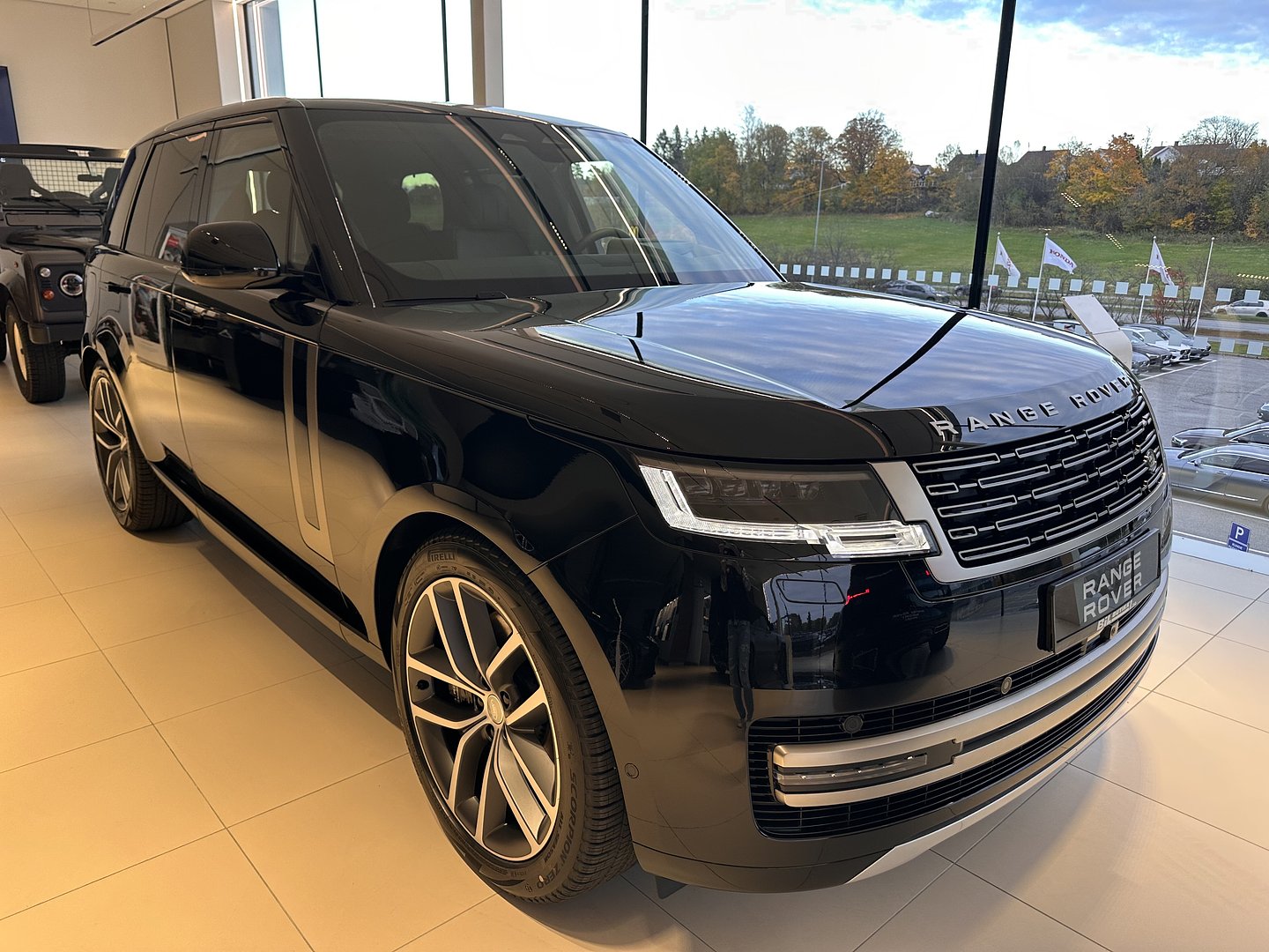 2024 Brukt Land Rover Range Rover Santorini Black 4x4 460hk Plugin ...